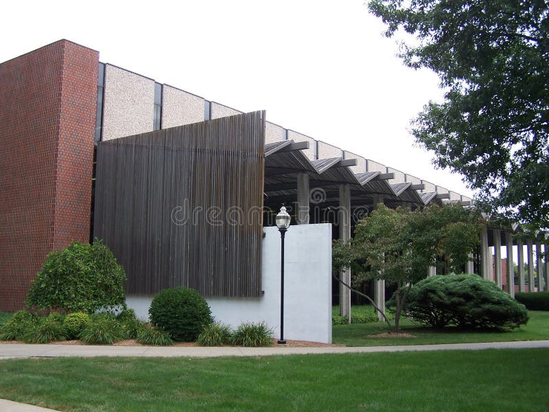 Simpson College Dunn Library Stock Photo - Image of simpson, structure ...