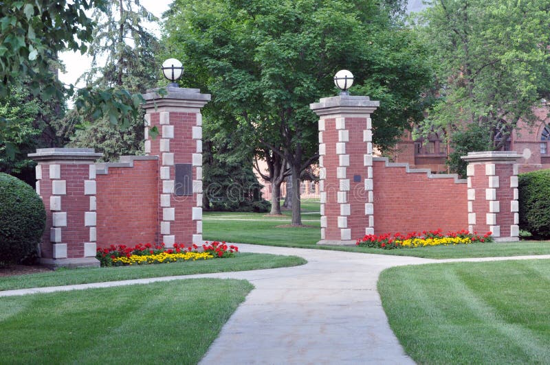 Simpson College gate stock photo. Image of iowa, lawn - 10141910