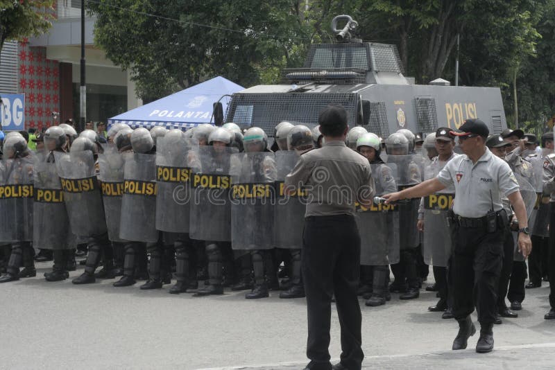 Sata Simulation Stock Photos - Free & Royalty-Free Stock Photos from ...