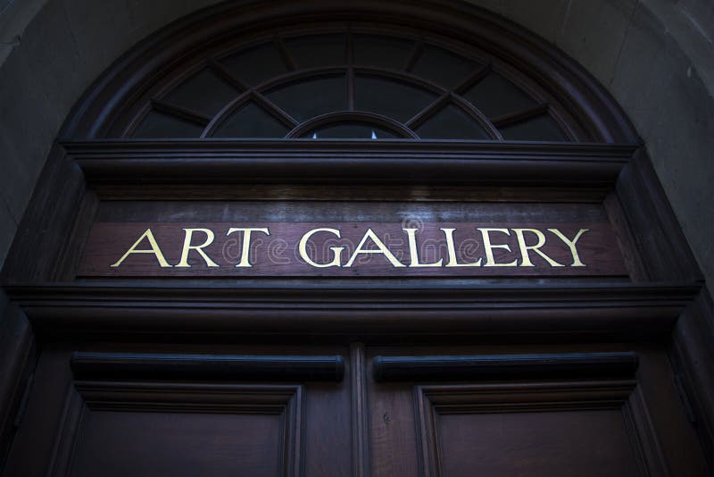 Sinal Da Galeria De Arte Acima Da Entrada Imagem de Stock - Imagem de ...