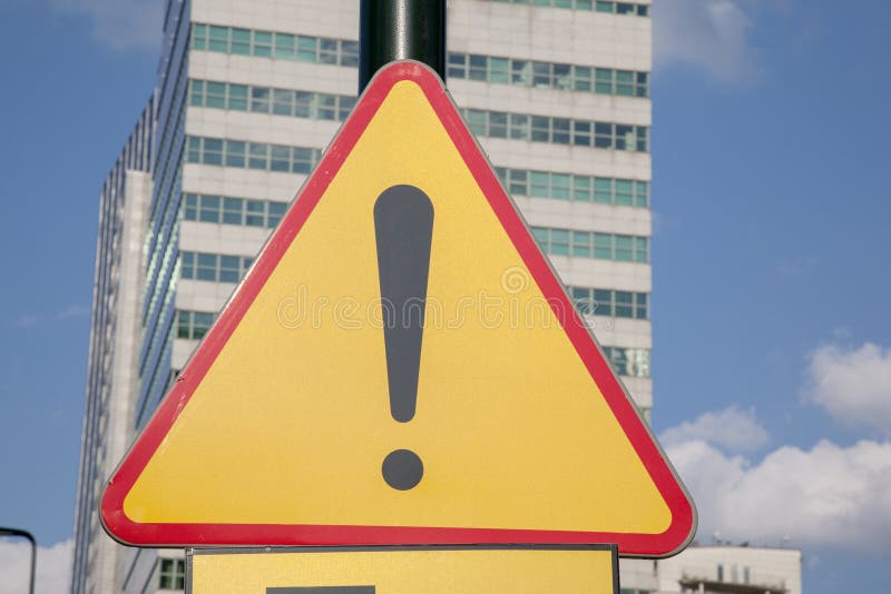 Sinal de aviso foto de stock. Imagem de sinal, aviso - 36039666
