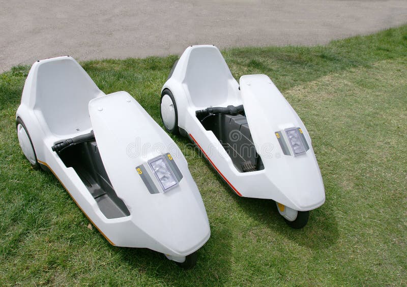 Sinclair C5 photo stock. Image du roues, plastique, lumière - 31879230