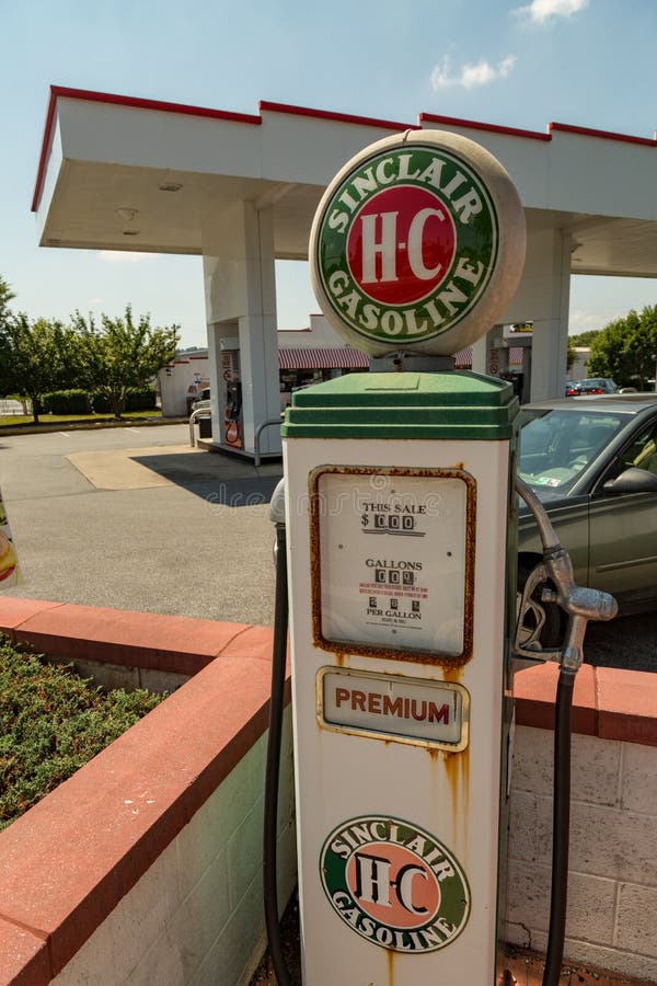 Sinclair Gas Pump foto editorial. Imagen de gasolina - 115942076