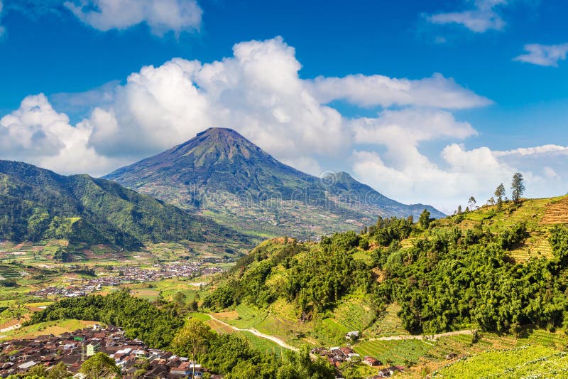 Sindoro Volcano in Central Java Stock Image - Image of indonesia, sumbing: 96161561