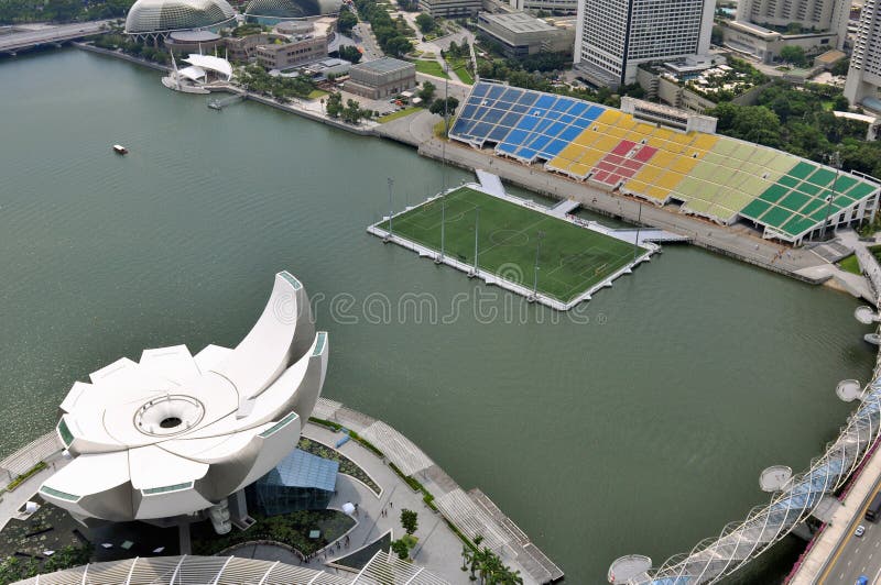 Singapore Art Science Museum & Floating Stadium Editorial Stock Image ...