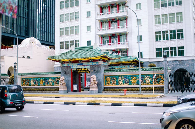 Singapore China Town Area Classic China Gate Editorial Photography ...