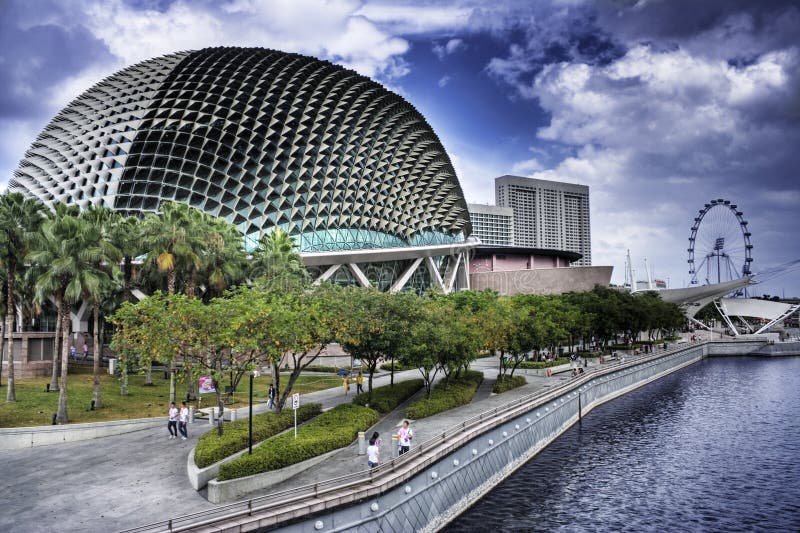 Singapore Esplanade Theater Editorial Photography - Image: 12902407