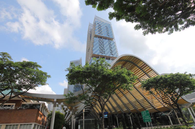 Esplanade MRT Station, Singapore Editorial Stock Image - Image of ...