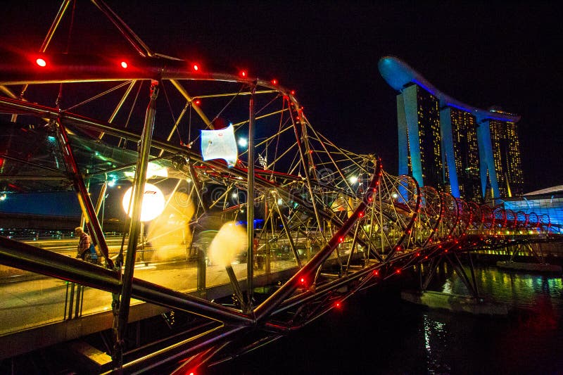 Singapore 7 September 2018. Helix Bridge Singapore Editorial ...