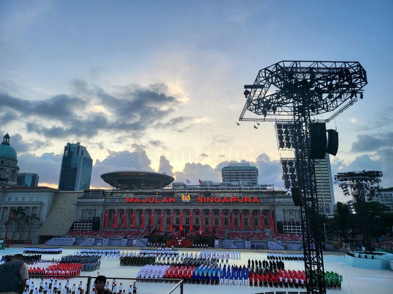 Singapore 58th Birthday National Day Parade 2023 Performance in the Sky ...