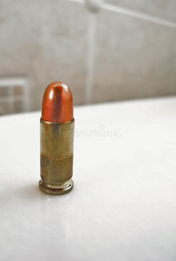 Singel Bullet stock image. Image of rows, copper, ammo - 47427559