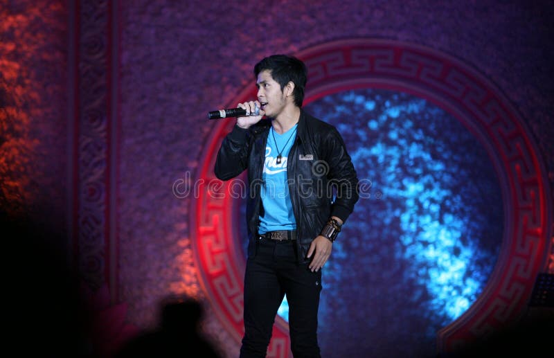 Singer editorial stock image. Image of songs, indonesia - 45079134