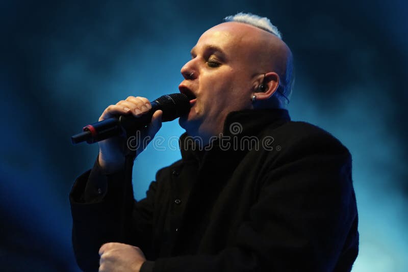 Singer Martin Engler editorial stock image. Image of music - 28432259