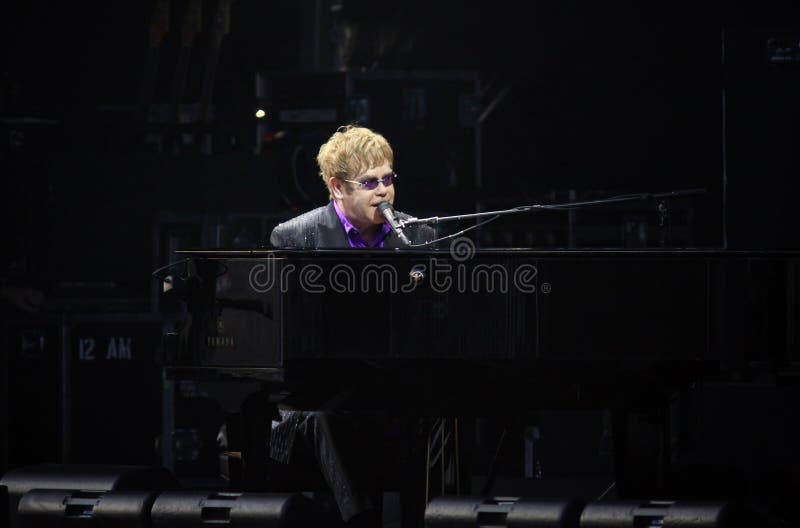 Singer Sir Elton John Performs Onstage Editorial Stock Image - Image of ...