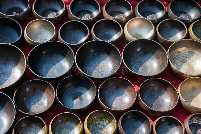 Singing bowls, Nepal editorial image. Image of stall - 19350565