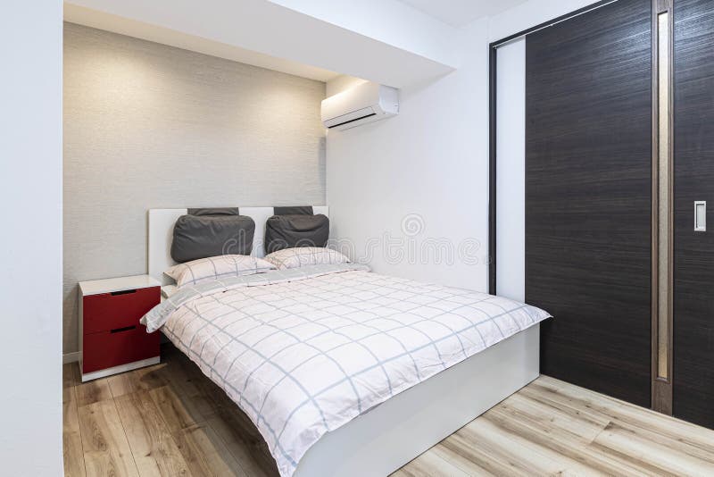 1,172 Single Bed Small Room Stock Photos - Free & Royalty-Free Stock ...