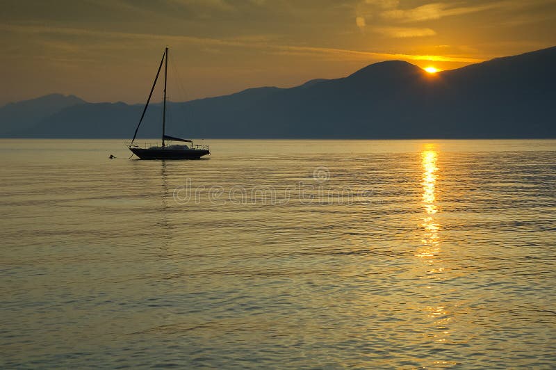 Single boat on the lake stock image. Image of sailing - 44125137