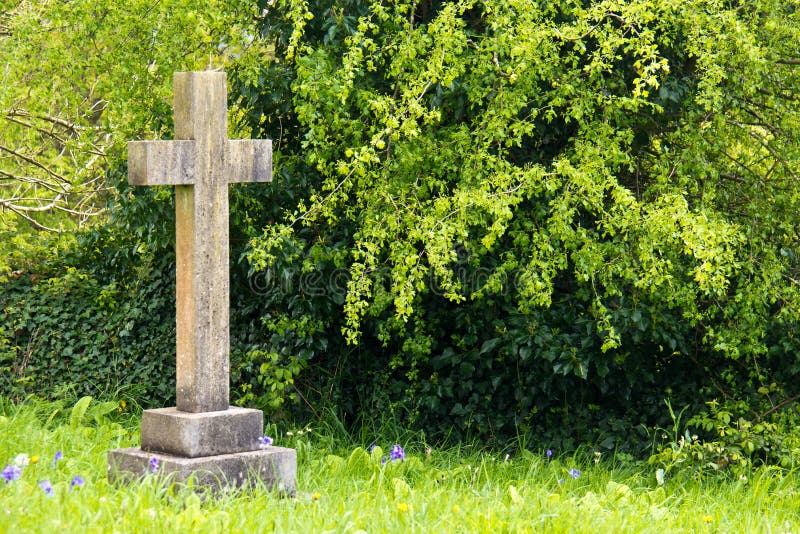 Single Cross Tombstone in Graveyard Stock Photo - Image of burial ...