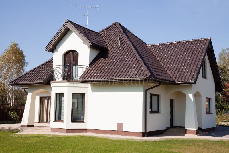 Single family big house stock image. Image of green, estate - 13188165