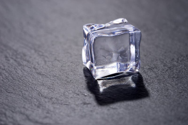 Single ice cube stock photo. Image of melt, freeze, clear - 23022720