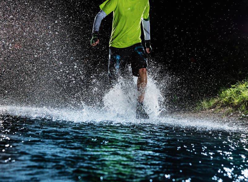 Single Runner Running in Rain Stock Image - Image of athlete, jogger ...