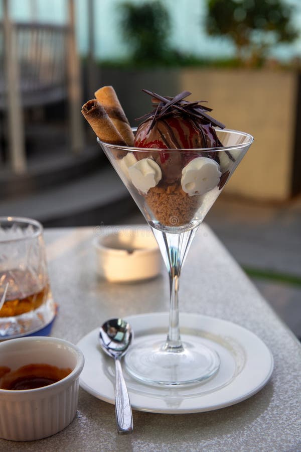 Single Scoop Chocolate Sundae Stock Photo - Image of food, cream: 373545752