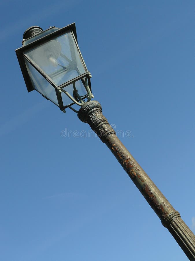 Single Street Light in the Darkness Stock Photo - Image of misty ...