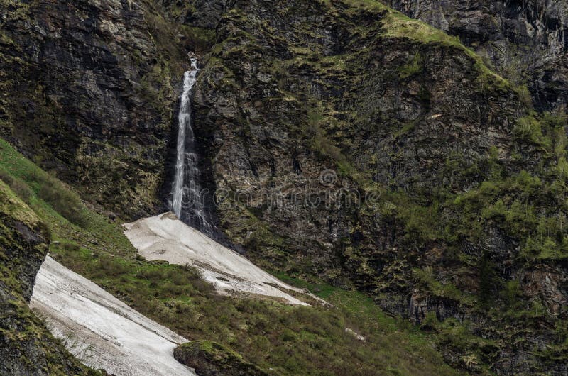 Single waterfall stock image. Image of splashing, hike - 83264637