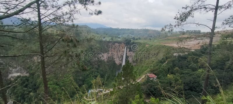 Sipiso-piso Waterfall - North Sumatera Stock Photo - Image of sipiso ...