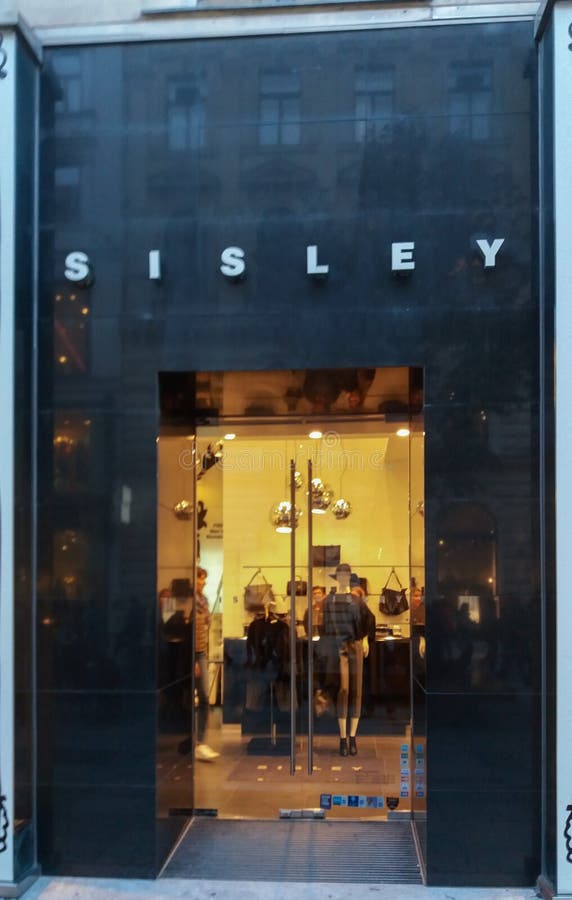Sisley Fashion Shop In Florence, Italy Editorial Photography - Image of ...