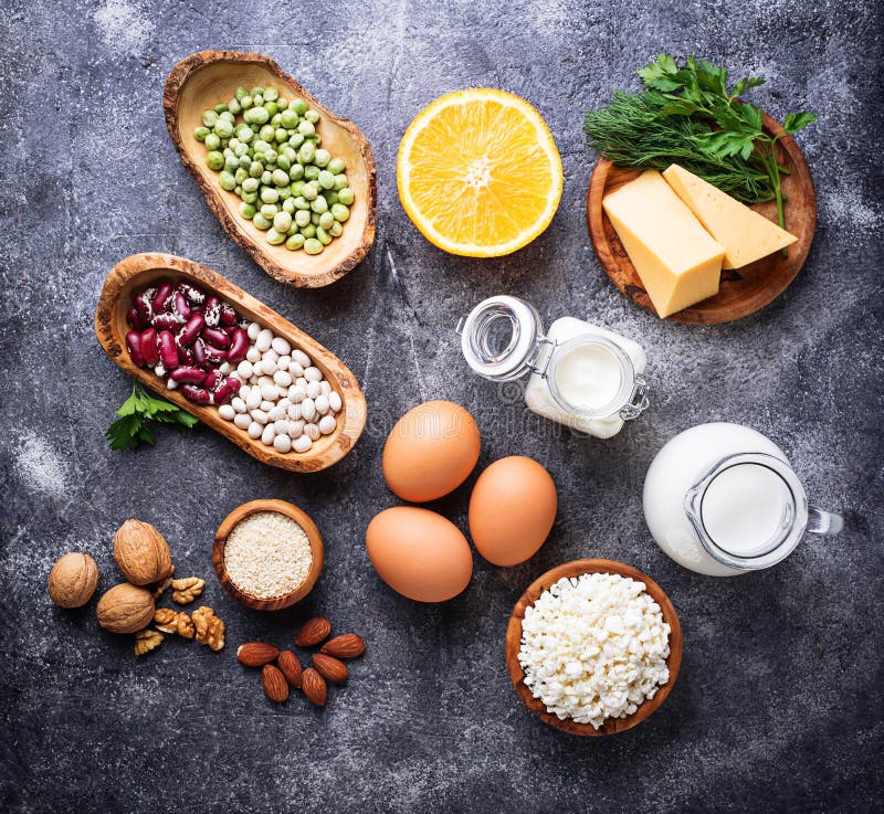 Sistema De La Comida Que Es Rica En Calcio Foto de archivo - Imagen de ...