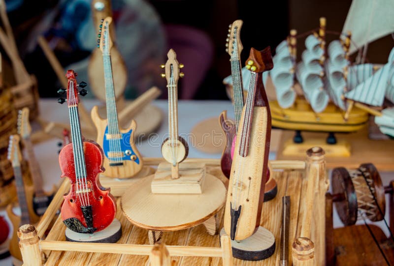 Sistema De Los Modelos De Instrumentos Musicales De Madera Foto de ...