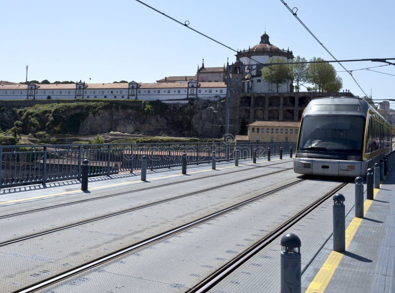 Sistema ferroviario ligero foto de archivo. Imagen de puerto - 35657816