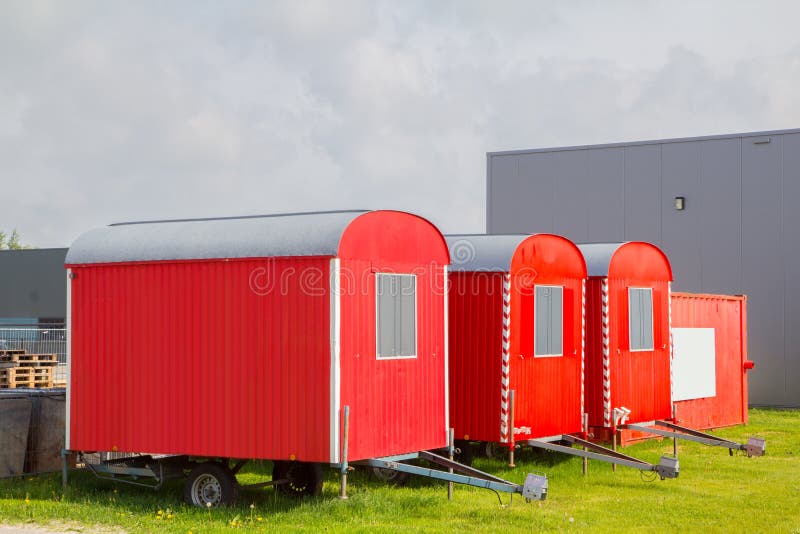 Site hut on wheels stock photo. Image of contractors - 31273874