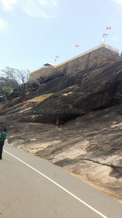 Sithulpawwa temple editorial image. Image of sithulpawwa - 122433405