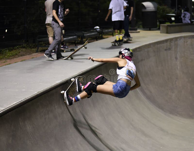Skateboarder Doing Trick at Skatepark Editorial Stock Image - Image of ...