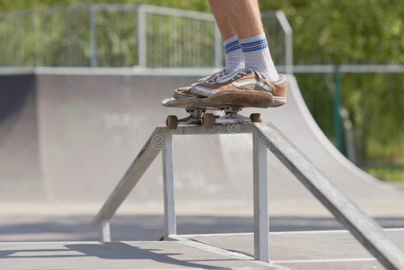 Skater Doing 50-50 Grind on Fun-box in Skatepark Stock Photo - Image of ...