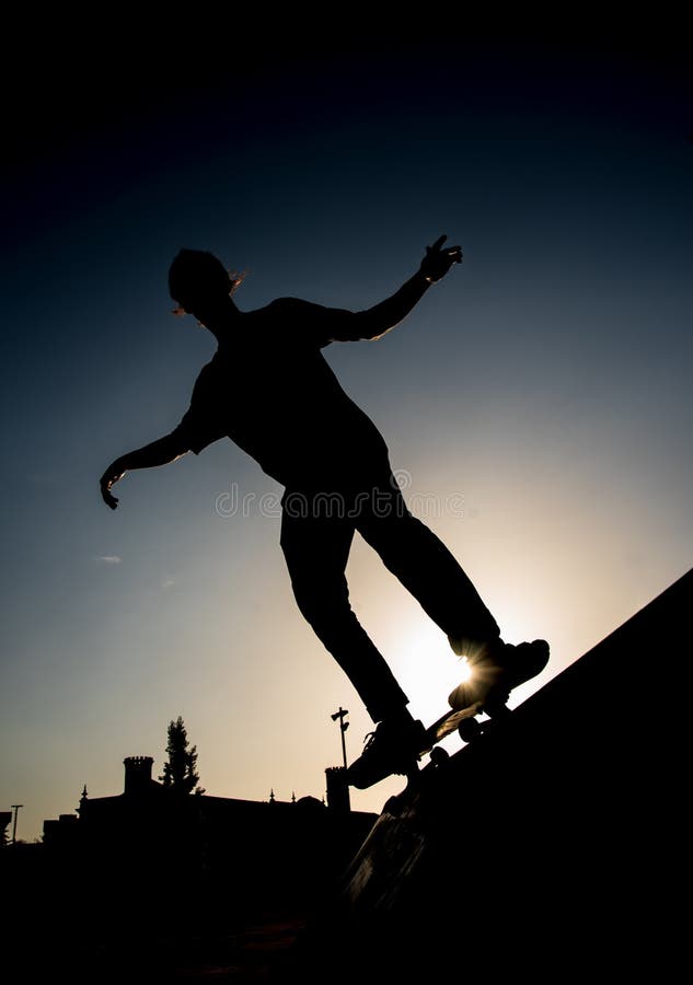 Silhouette Skateboarder Half Pipe Stock Photos - Free & Royalty-Free ...