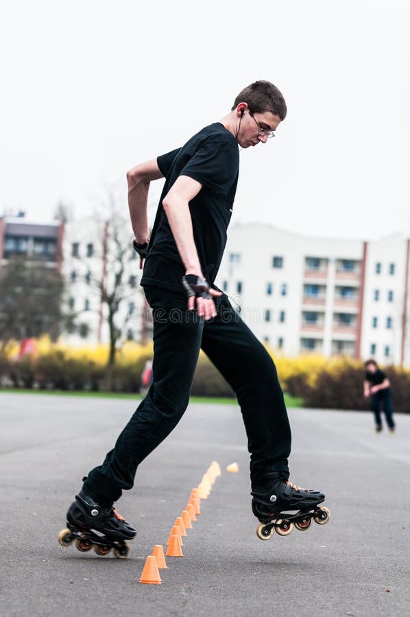 Skating in park editorial stock image. Image of recreation - 39903884