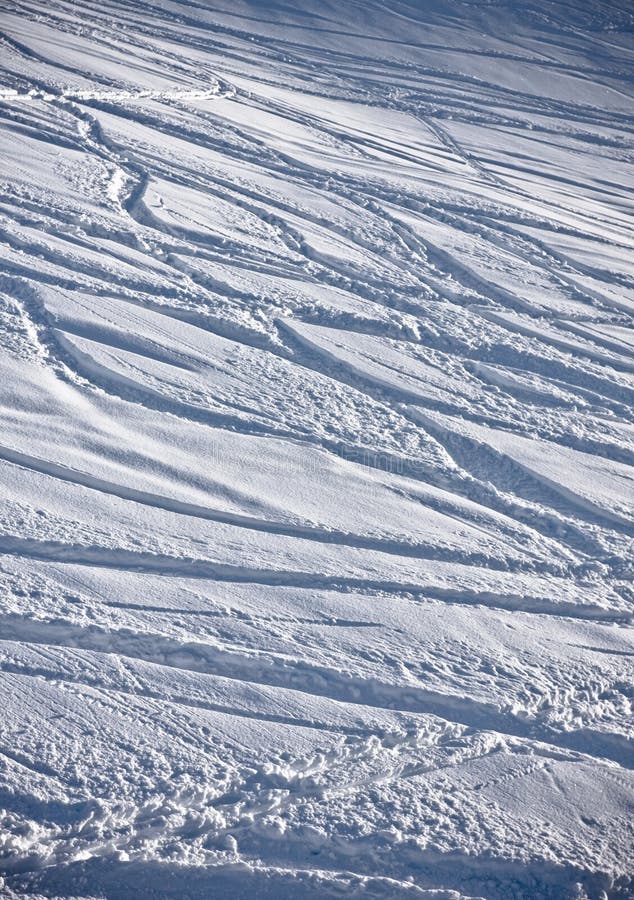 Ski tracks o stock image. Image of outdoor, snow, trail - 13362573