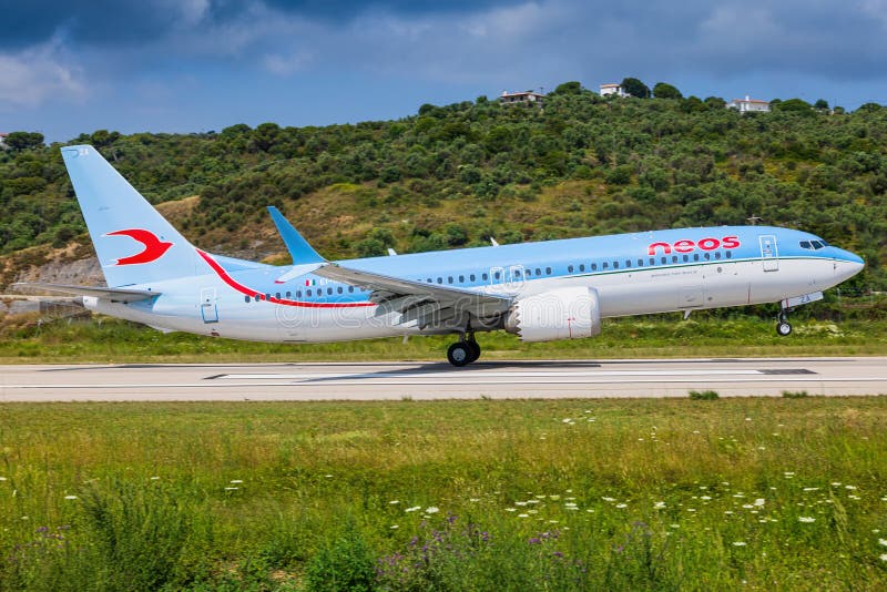 Noes Plane Stock Photos - Free & Royalty-Free Stock Photos from Dreamstime