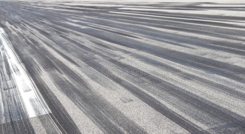 Skid marks on asphalt stock image. Image of arrival, motorized - 33496471