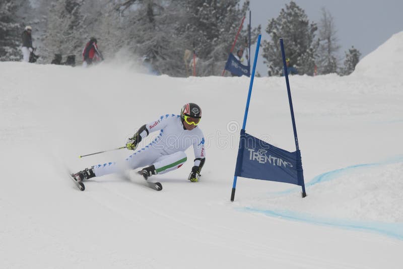Skier in Giant Slalom Test editorial photo. Image of downhill - 37527196