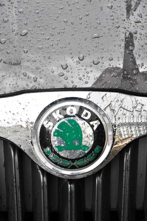Skoda metal symbol editorial photo. Image of luxury, metallic - 89389636