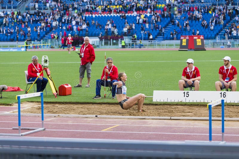 Letnie Igrzyska Olimpijskie W Skoku W Dal 1992 Barcelona I Serie Circa ...