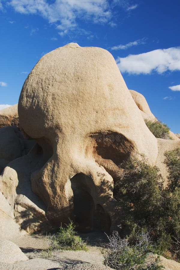Skull Rock stock image. Image of boulders, geology, park - 1129685