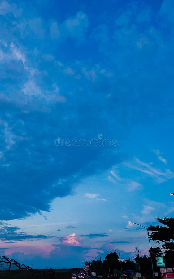 Sky cloud blue wind line stock image. Image of dusk - 262312361