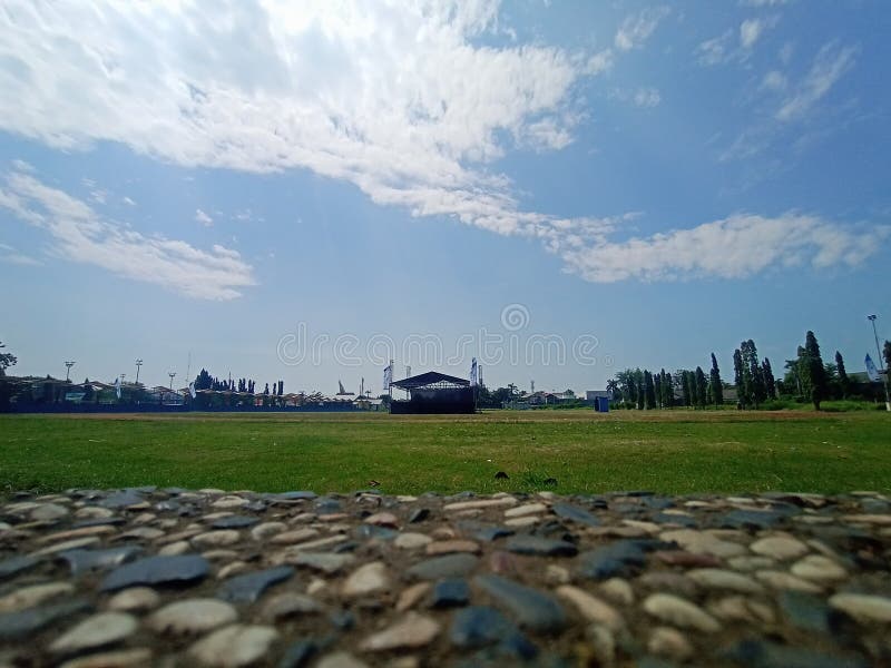 Sky Cloud Horizon Nature Wetland Grass Tree Rock Stock Image - Image of ...