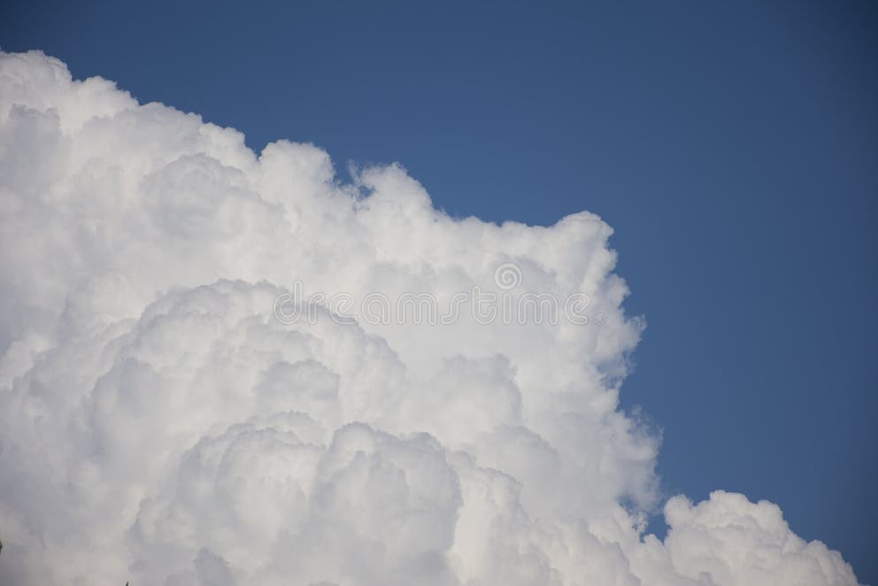 Sky cloud stock photo. Image of refreshing, cloud, daylight - 92797640