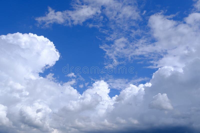 Sky Clouds, Blue Fluffy Clean, Clear Cloudscape Beautiful White, Bright ...